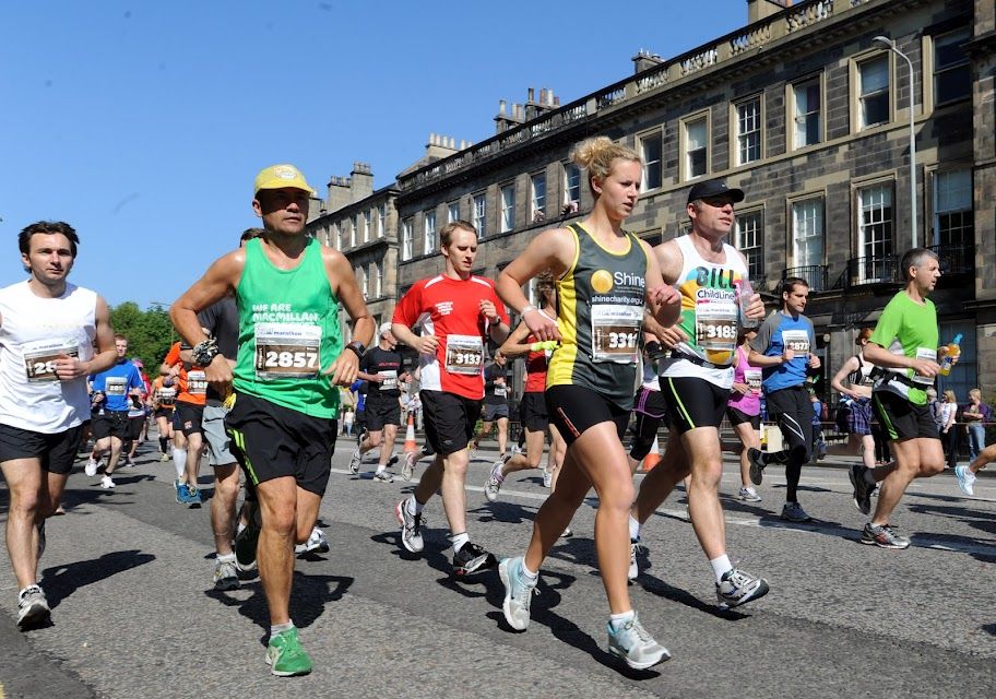 Edinburgh Marathon Festival 2012 - Record-breaking finish for 10th ...